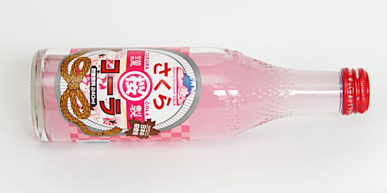 Sakura Cola - japanisches Getränk der Marke Kimura