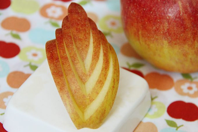 Bento Tutorial: Apfel Blätter (Apfel schnitzen für Fortgeschrittene)